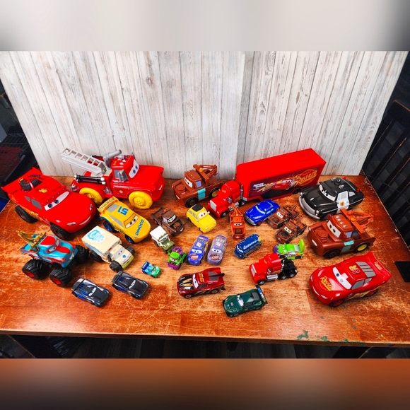 Pixar | Toys | Collection Lot Of 29ct Disney Pixar Cars Characters Die ...
